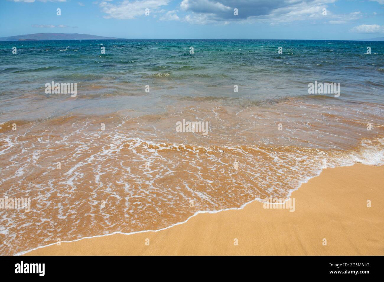 Sea background, nature of tropical summer beach with rays of sun light ...