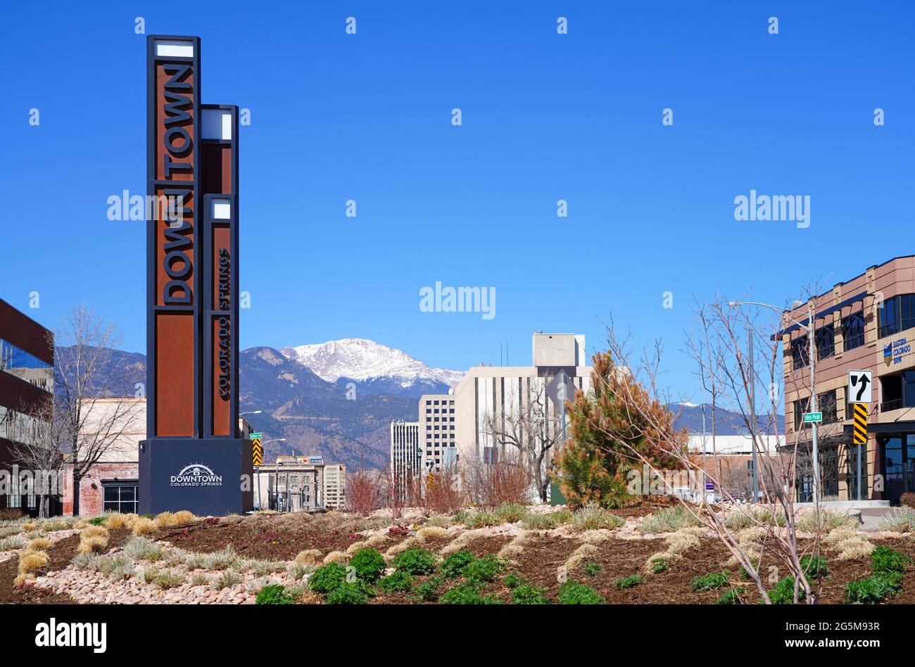 Pikes peak sign hi-res stock photography and images - Alamy