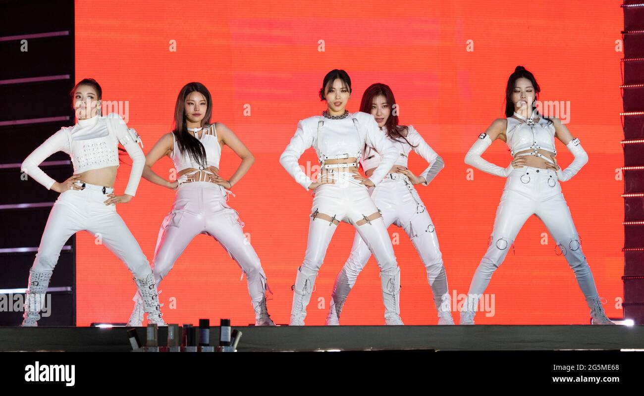 Seoul, South Korea. 26th June, 2021. K-pop girl group ITZY performs on ...