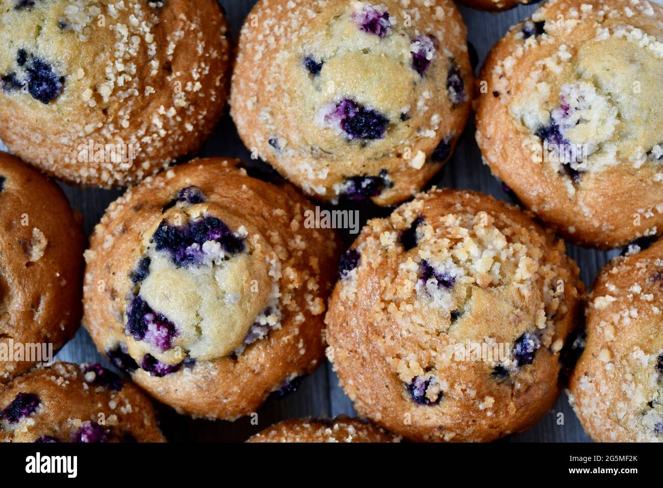 Many muffins hi-res stock photography and images - Alamy