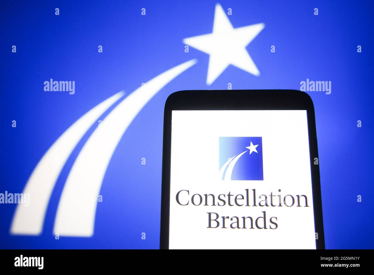 Constellation brands logo hi-res stock photography and images - Alamy