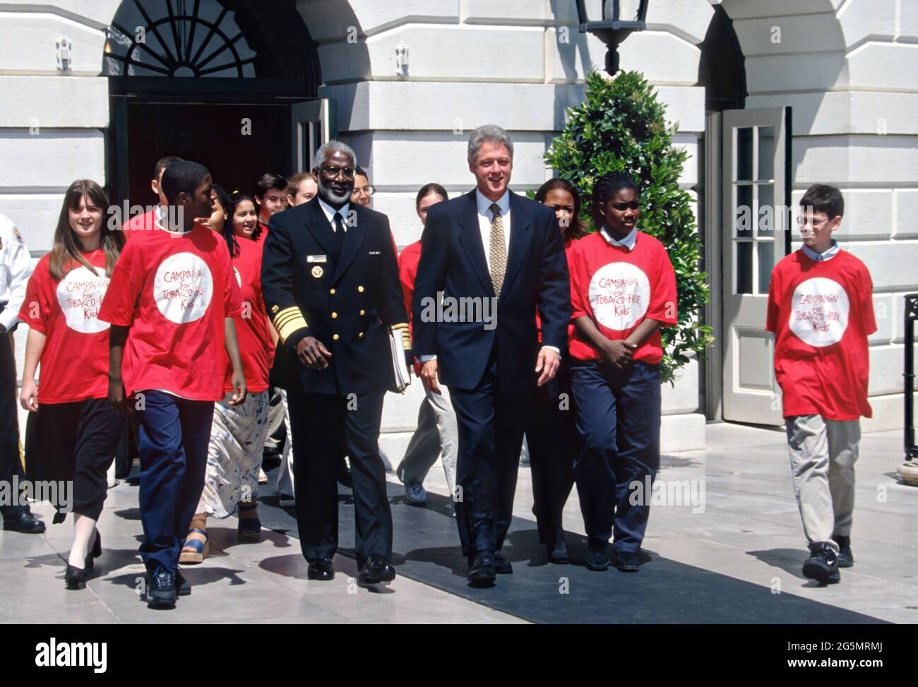 Dr david satcher hi-res stock photography and images - Alamy