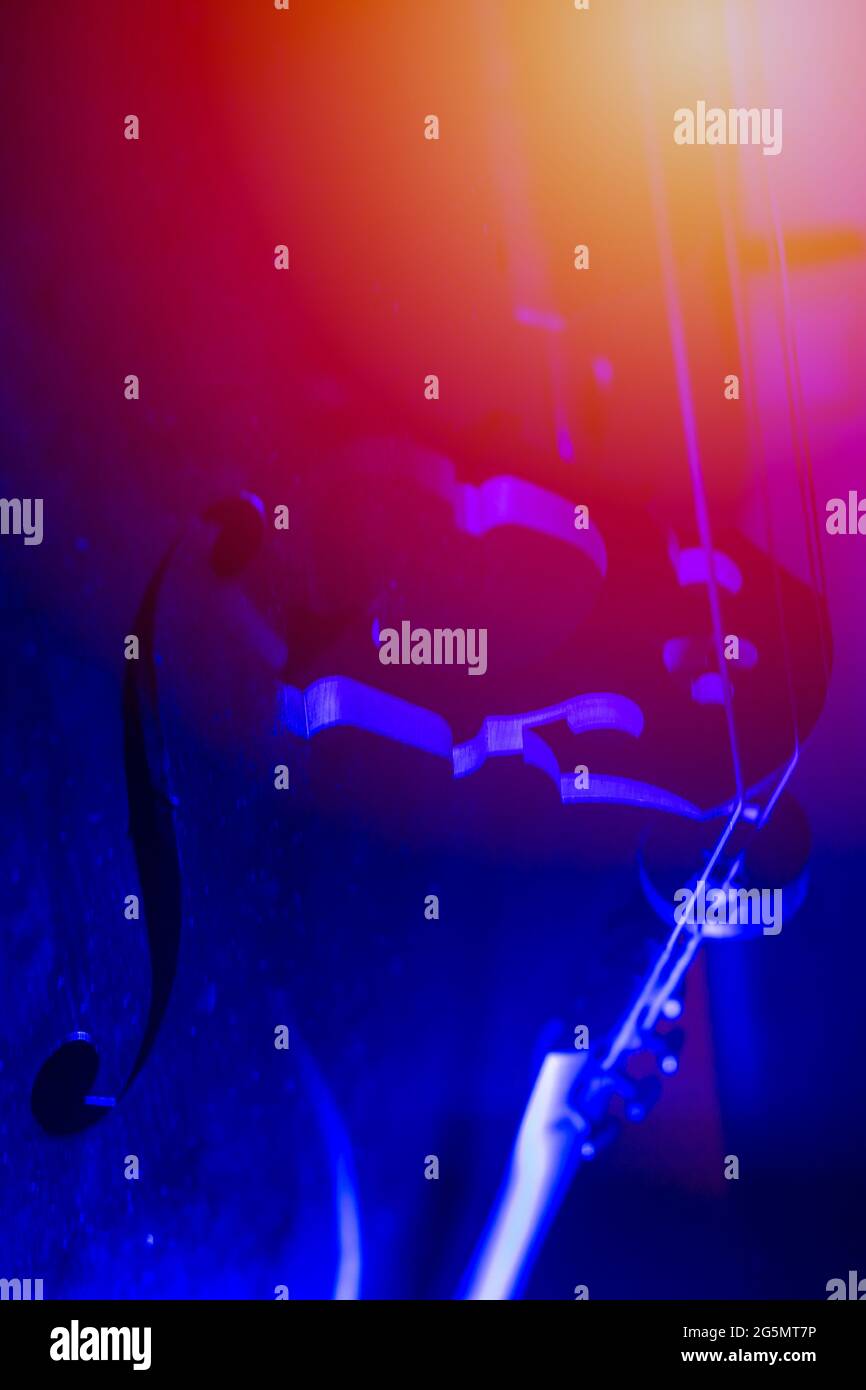 Musical instrument cardboard hi-res stock photography and images - Alamy