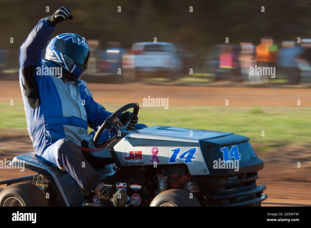 Lawn mower racing hi-res stock photography and images - Alamy