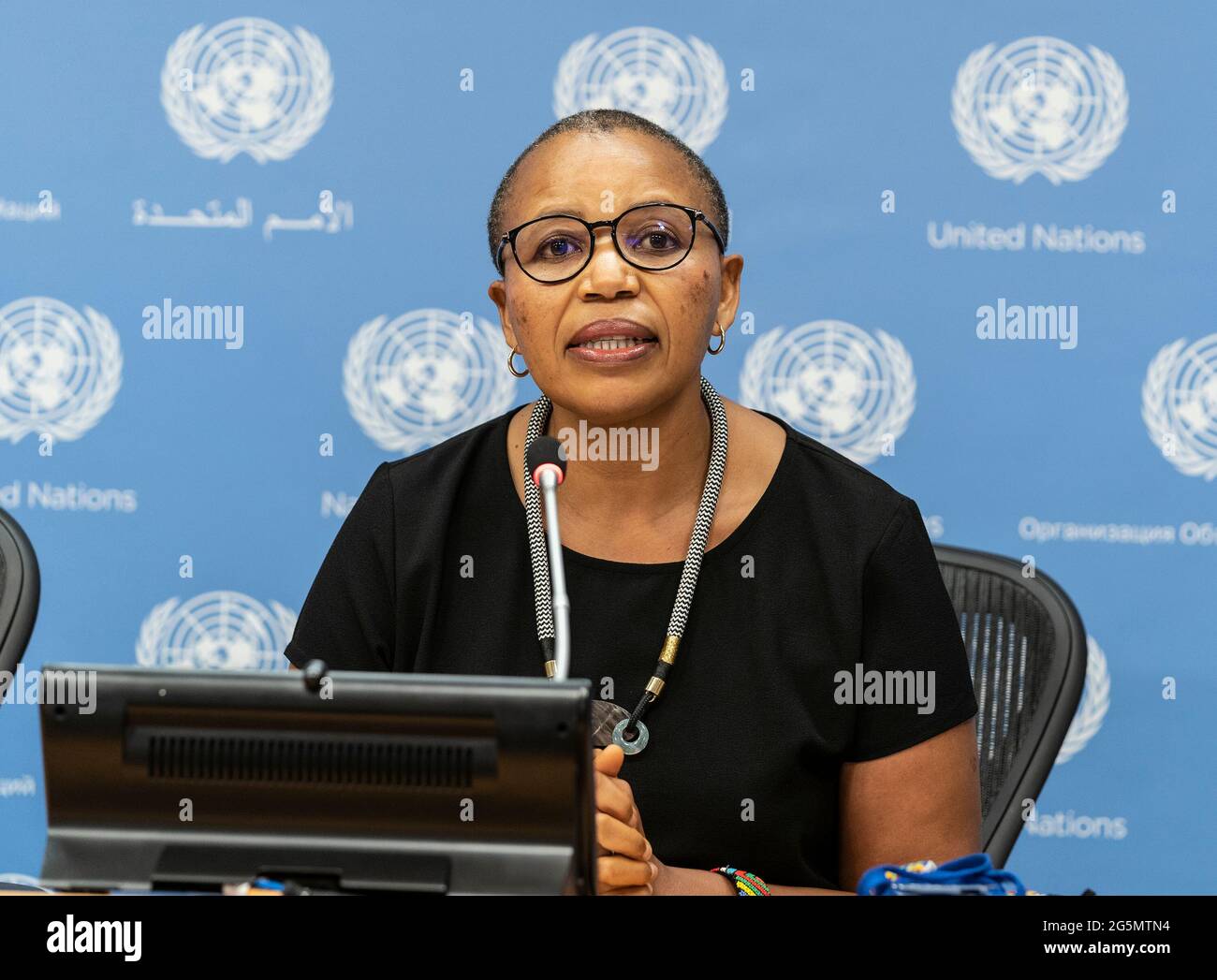 South africa un ambassador mathu joyini hi-res stock photography and ...