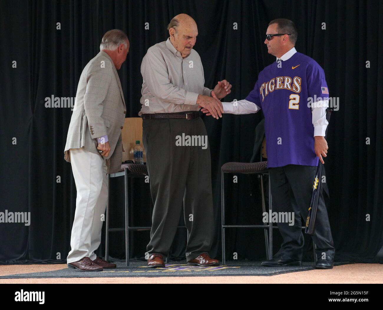 Coaches in the press box hi-res stock photography and images - Alamy
