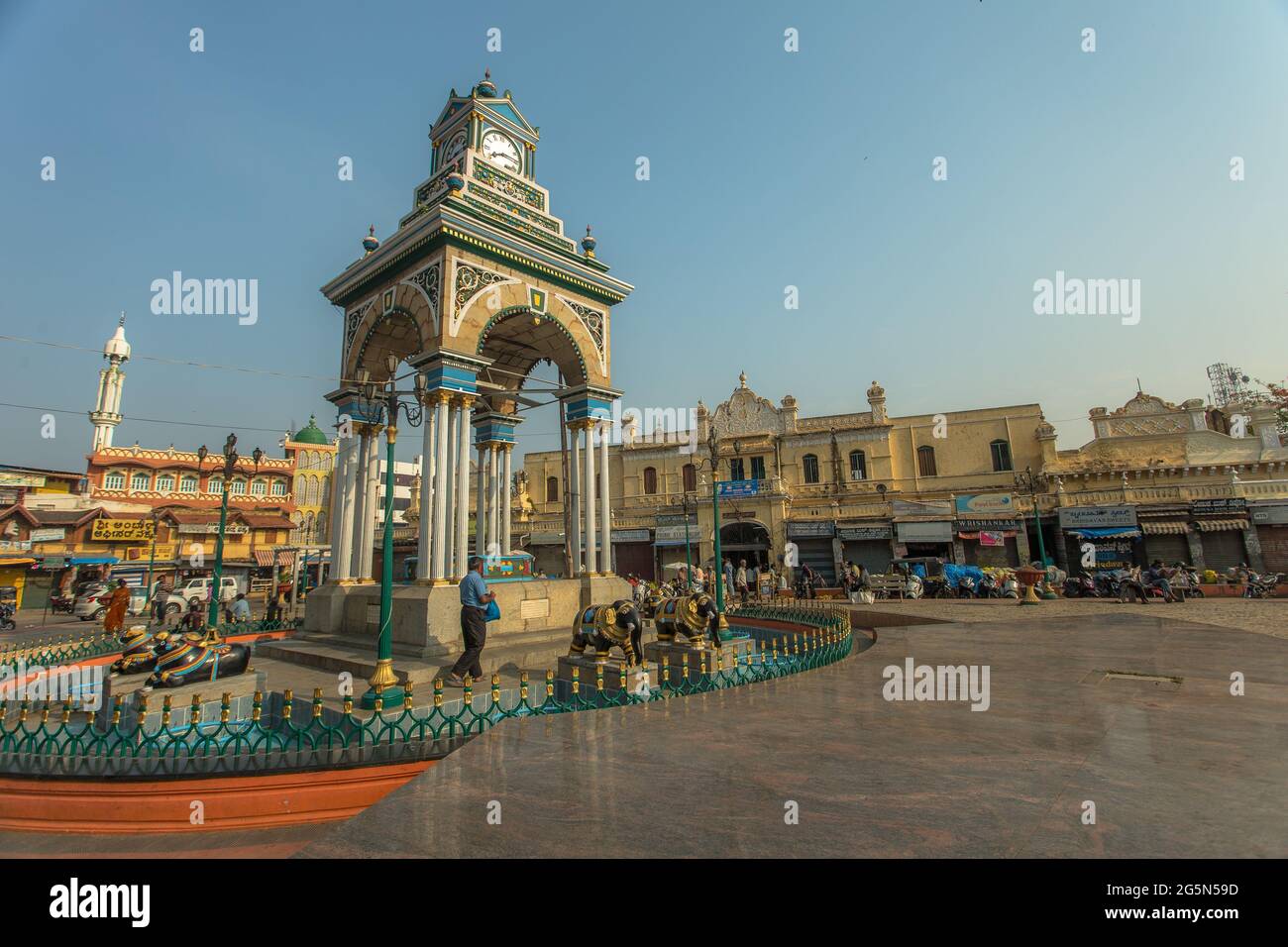 Landmark historic clock tower Chikka Gadiyara aka Dufferin Clock Tower ...
