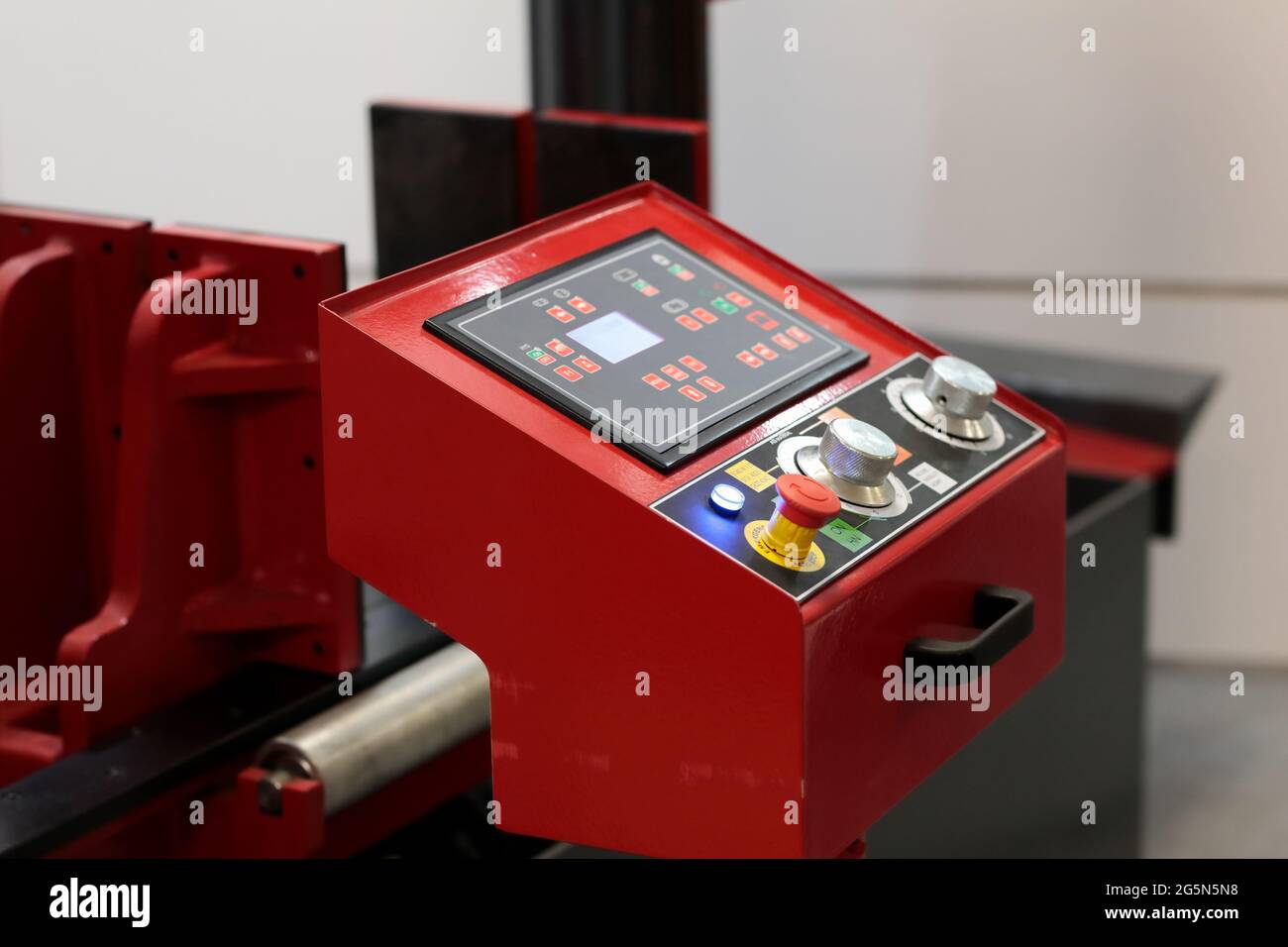 Metalworking machine tool hi-res stock photography and images - Alamy