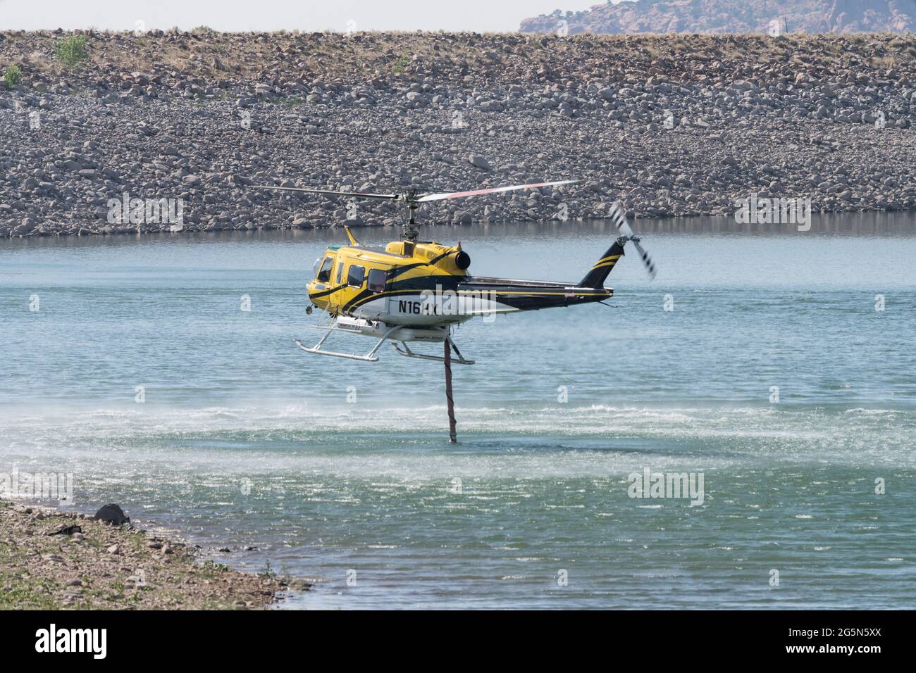 External fire fighting system hi-res stock photography and images - Alamy