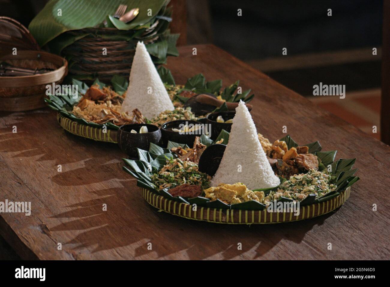 Tumpeng rice hi-res stock photography and images - Alamy