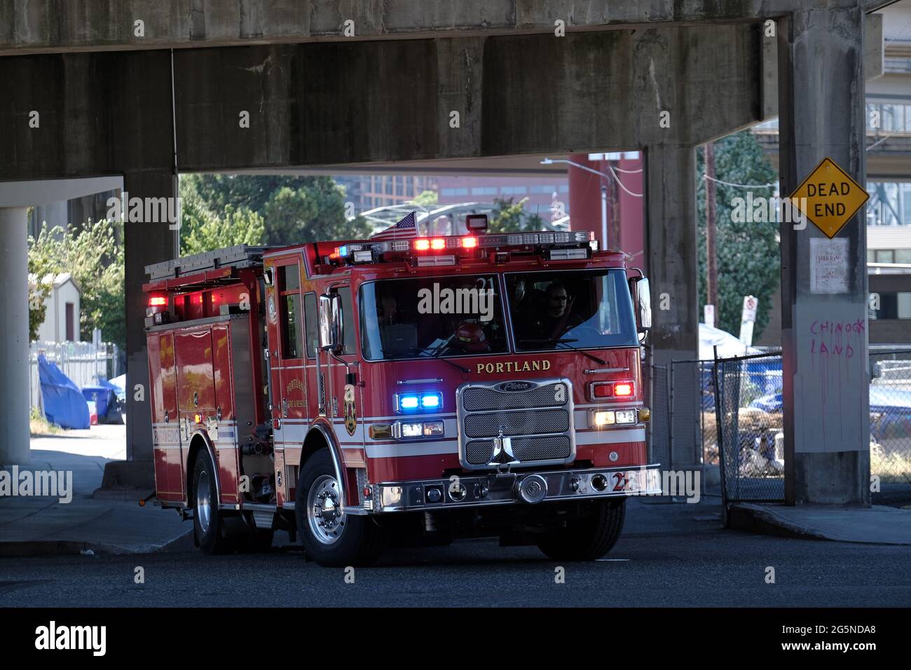 116 engine hi-res stock photography and images - Alamy
