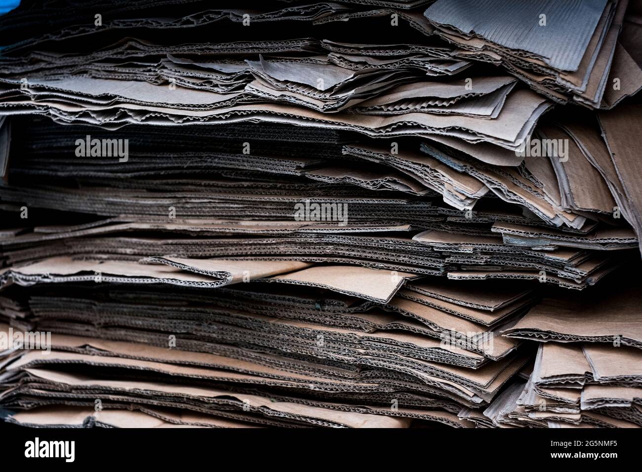 Flattened cardboard boxes hi-res stock photography and images - Alamy