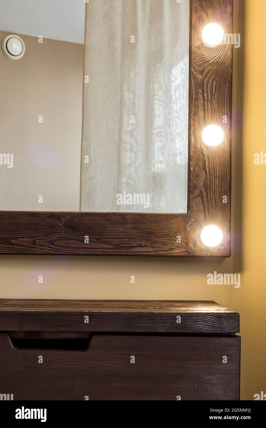 Makeup place hi-res stock photography and images - Alamy