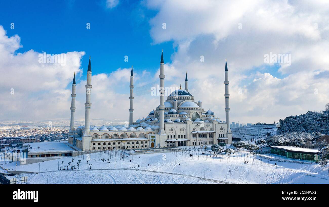 Camlica Mosque is the largest mosque in the history of the republic ...