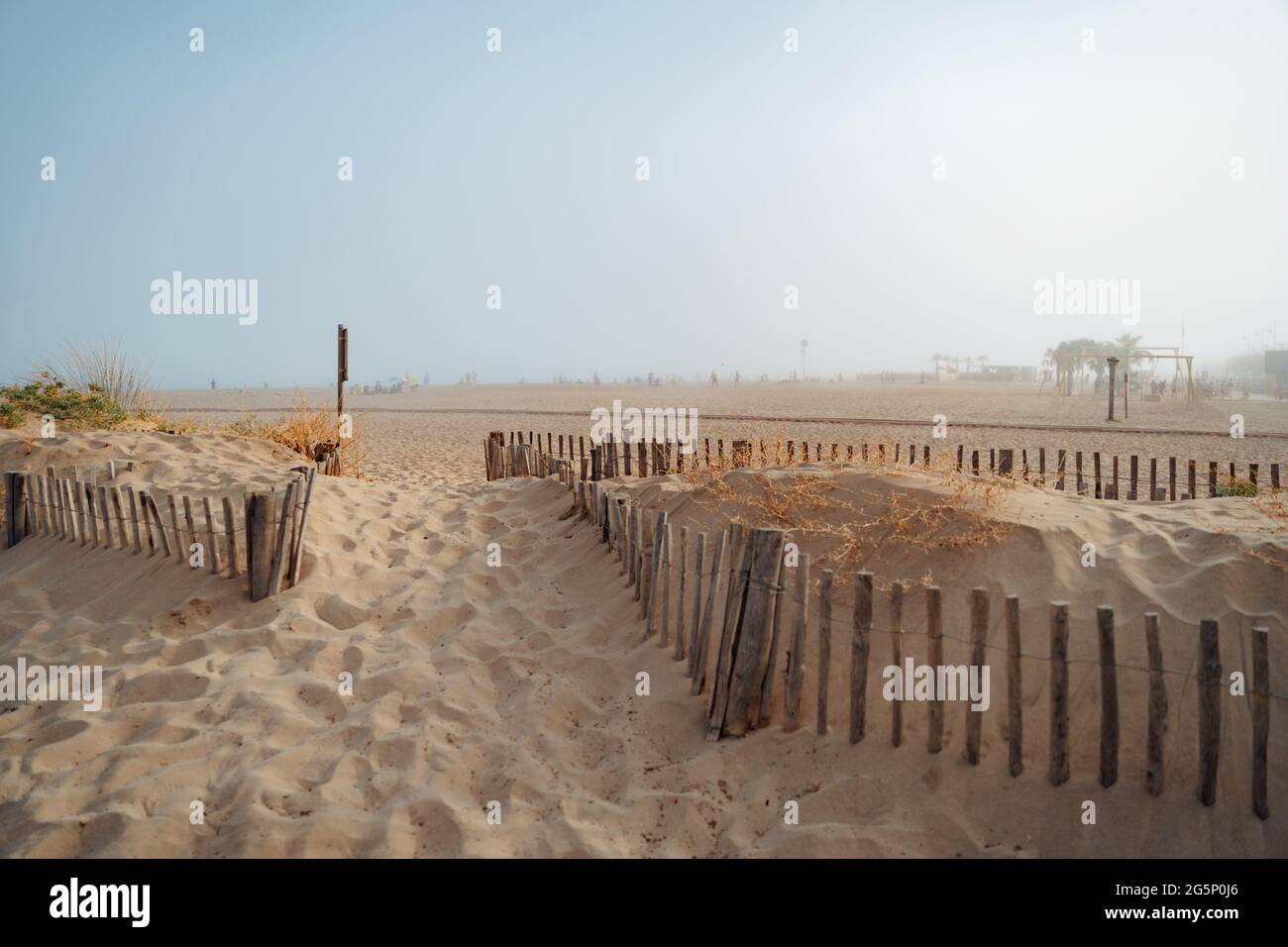 Valras plage sea beach hi-res stock photography and images - Alamy