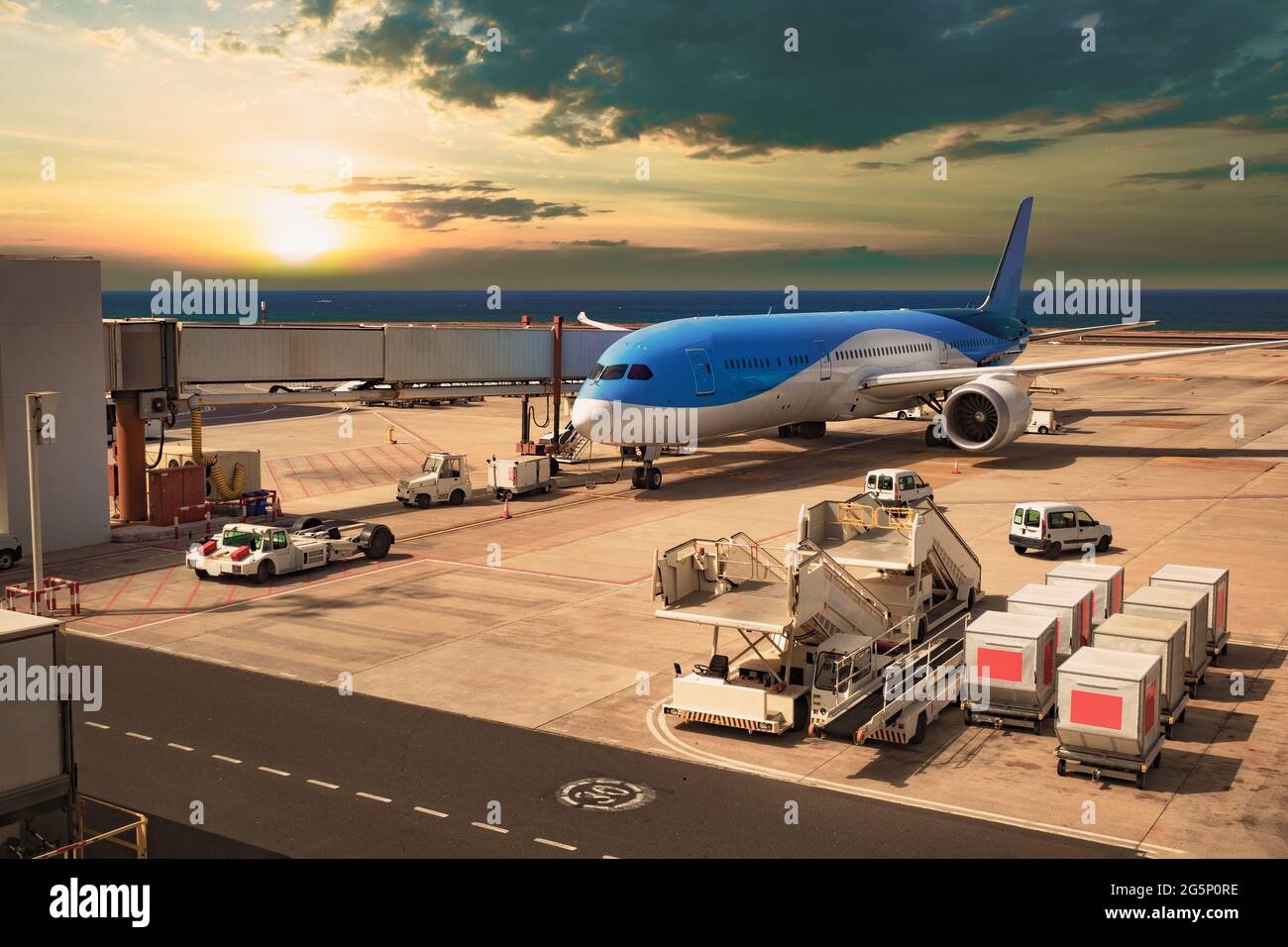Travel with plane hi-res stock photography and images - Alamy