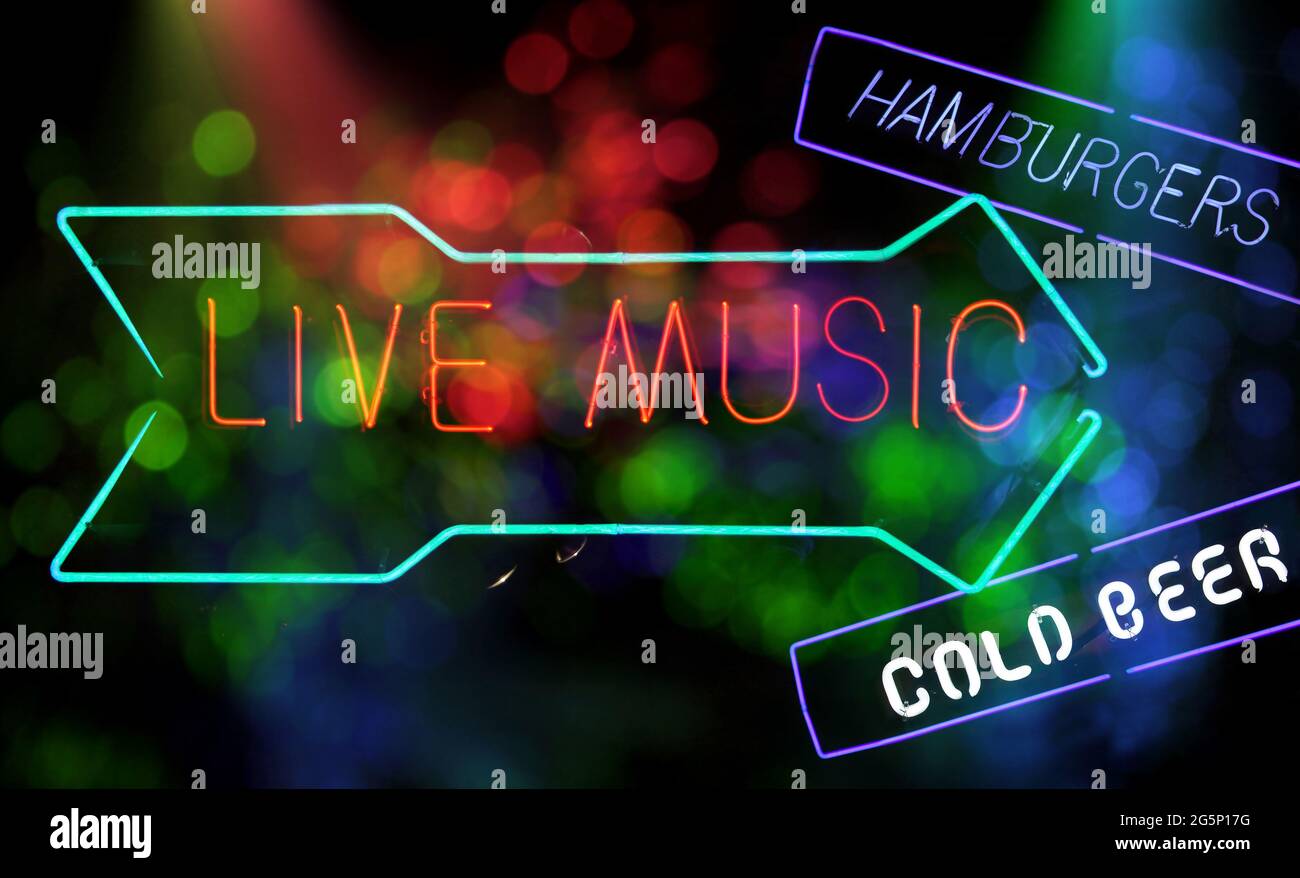 Neon beer signs hi-res stock photography and images - Alamy