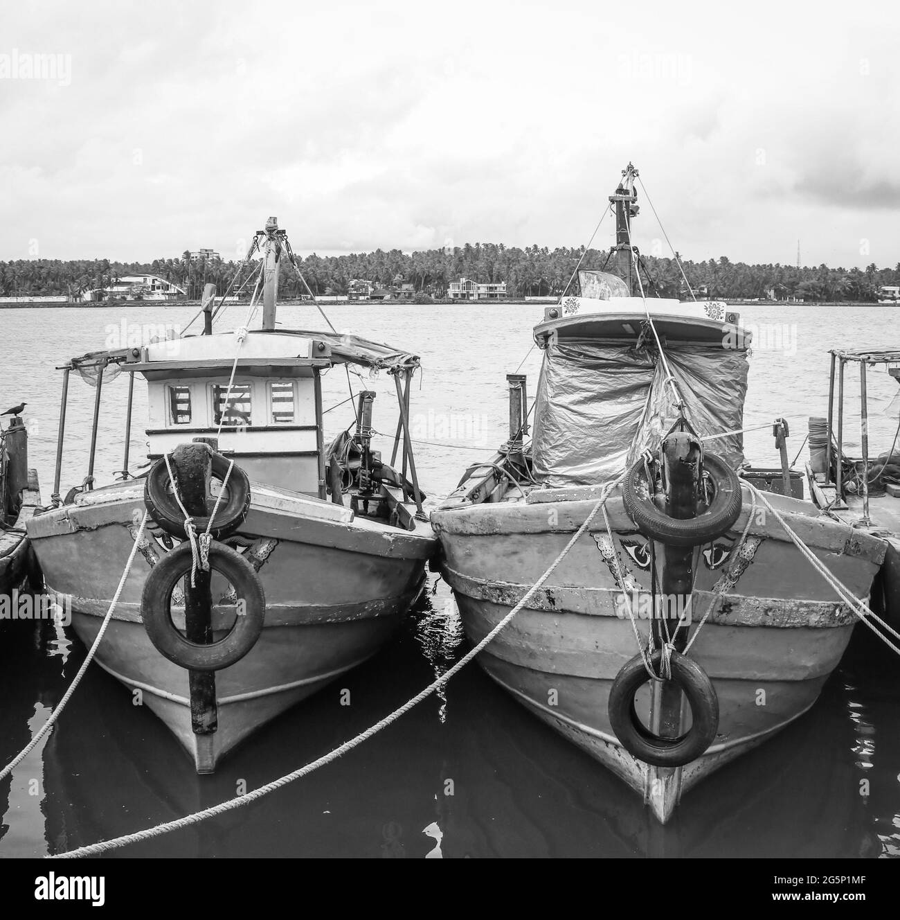 Harbor livelihood Black and White Stock Photos & Images - Alamy
