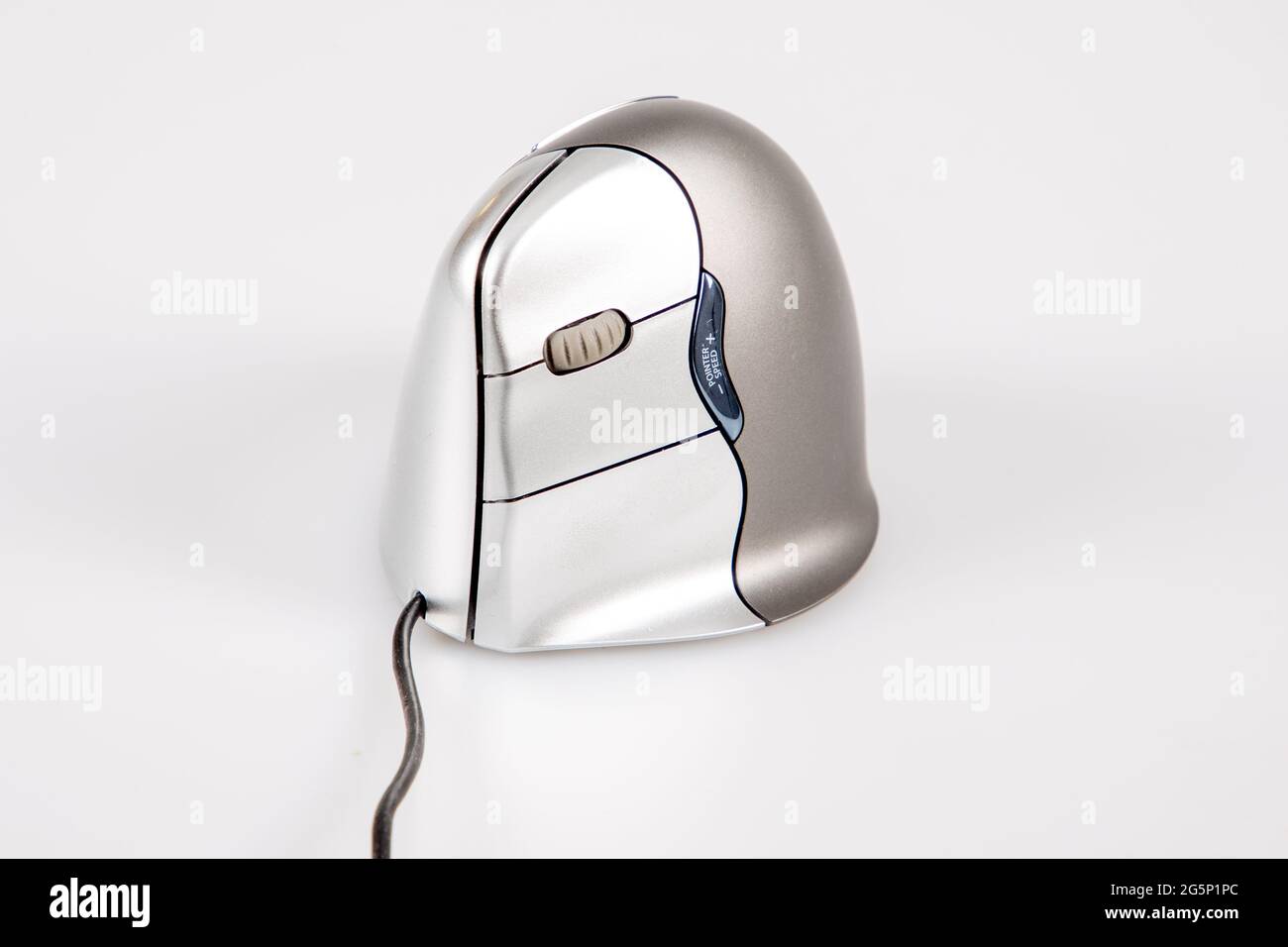 Bordeaux , Aquitaine France - 01 10 2021 : evoluent ergonomic new ...