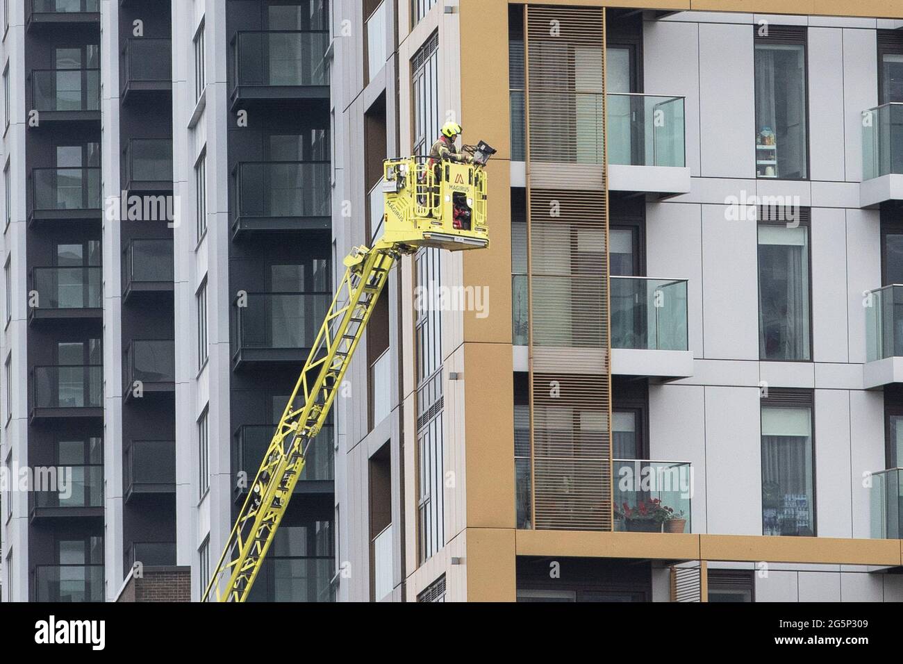 Fire fighters station hi-res stock photography and images - Alamy