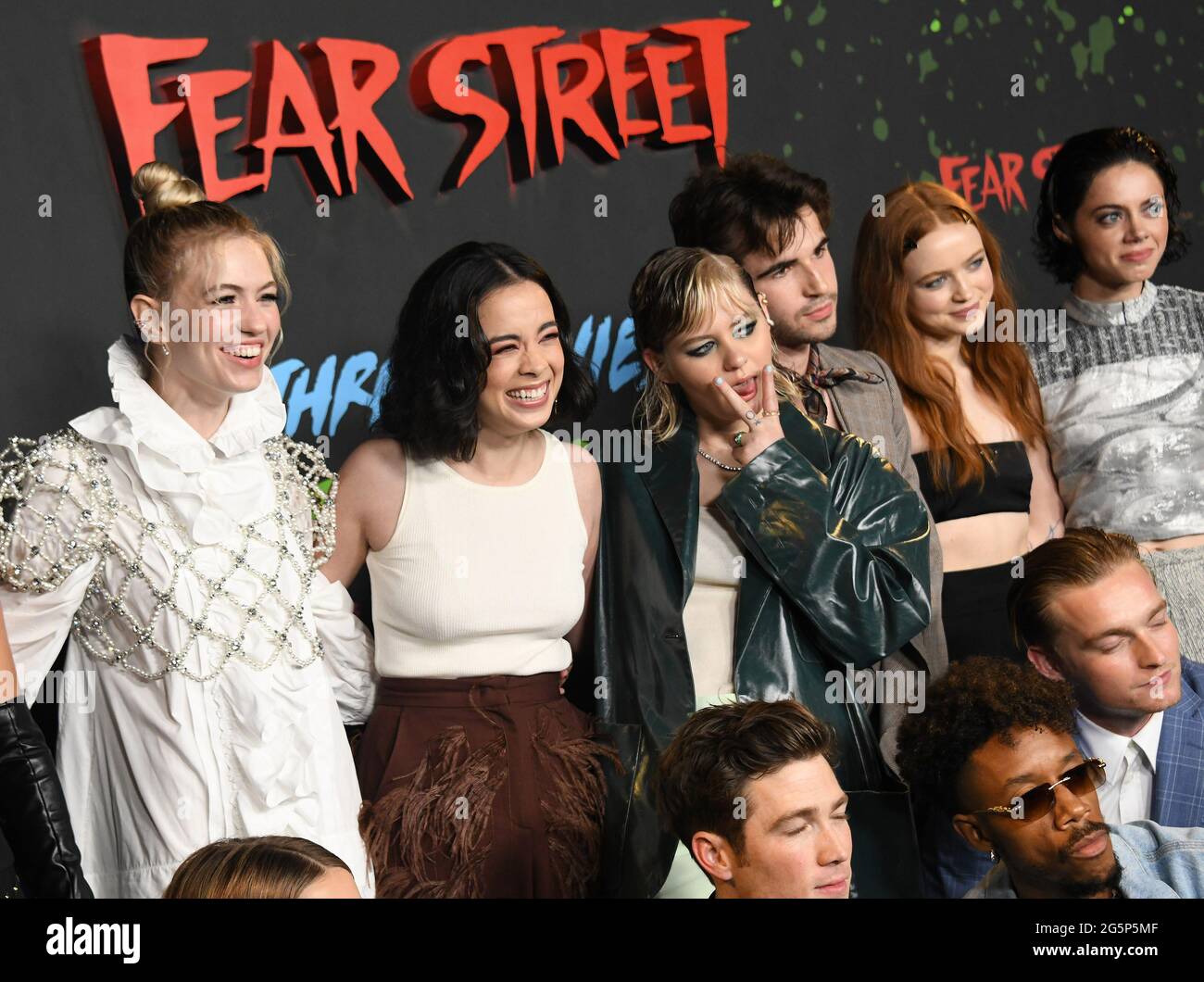 (L-R) Olivia Scott Welch, Julia Rehwald, Ryan Simpkins, Ted Sutherland ...