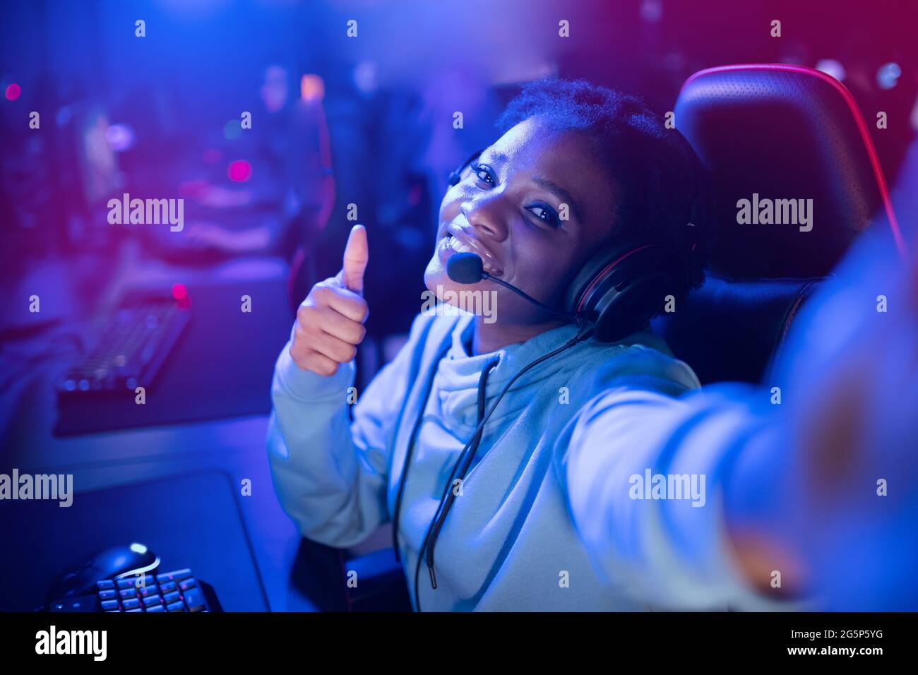 Streamer African gamer American beautiful woman make selfie photo play ...