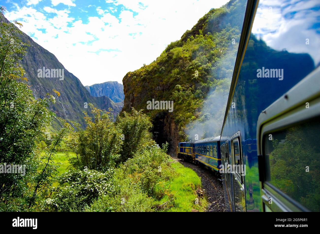 Peru inca train hi-res stock photography and images - Alamy