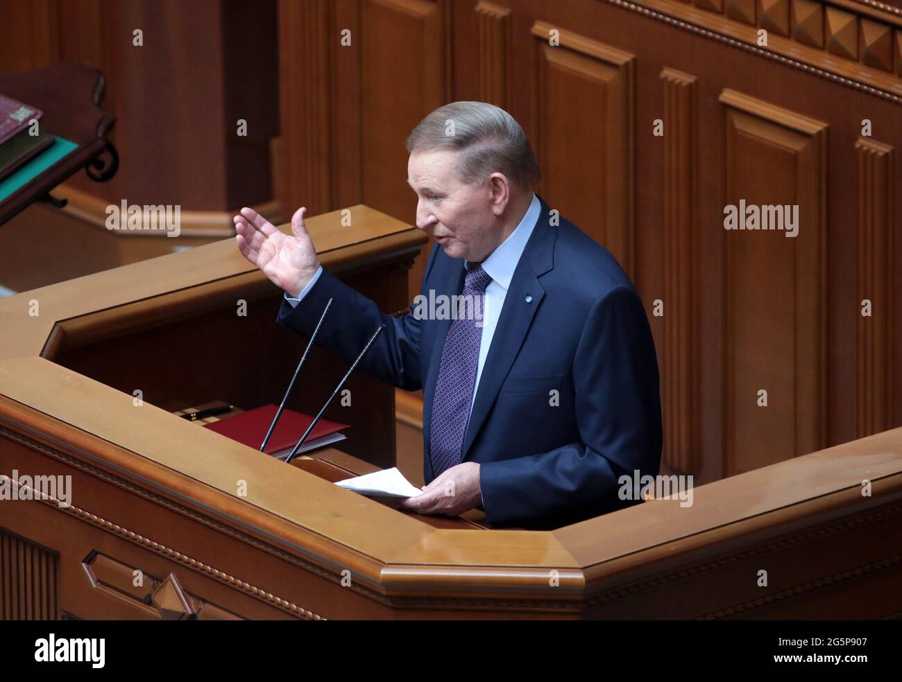 Kuchma 1994 hi-res stock photography and images - Alamy