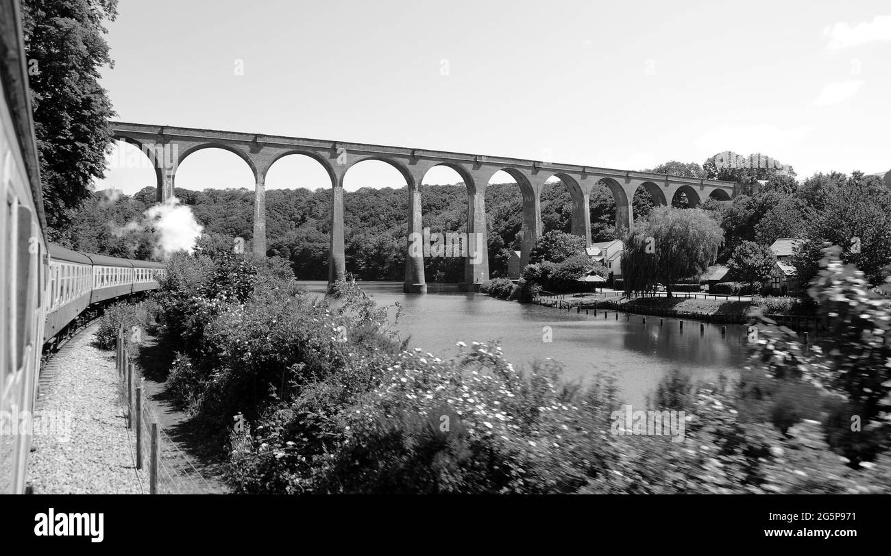 Brick built bridge Black and White Stock Photos & Images - Alamy
