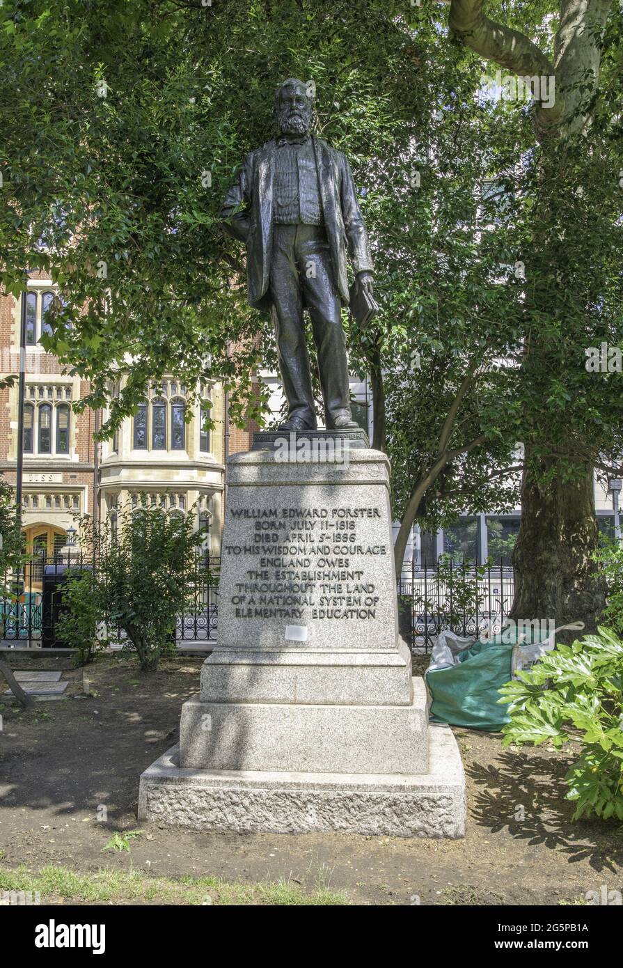 LONDON, UNITED KINGDOM - Jun 23, 2021: A statue of William Edward ...
