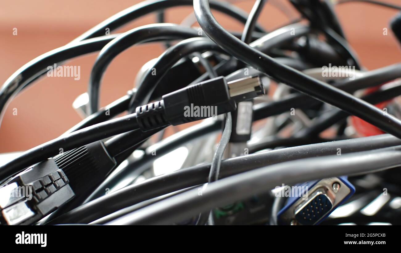 Computer cables and adapters hi-res stock photography and images - Alamy