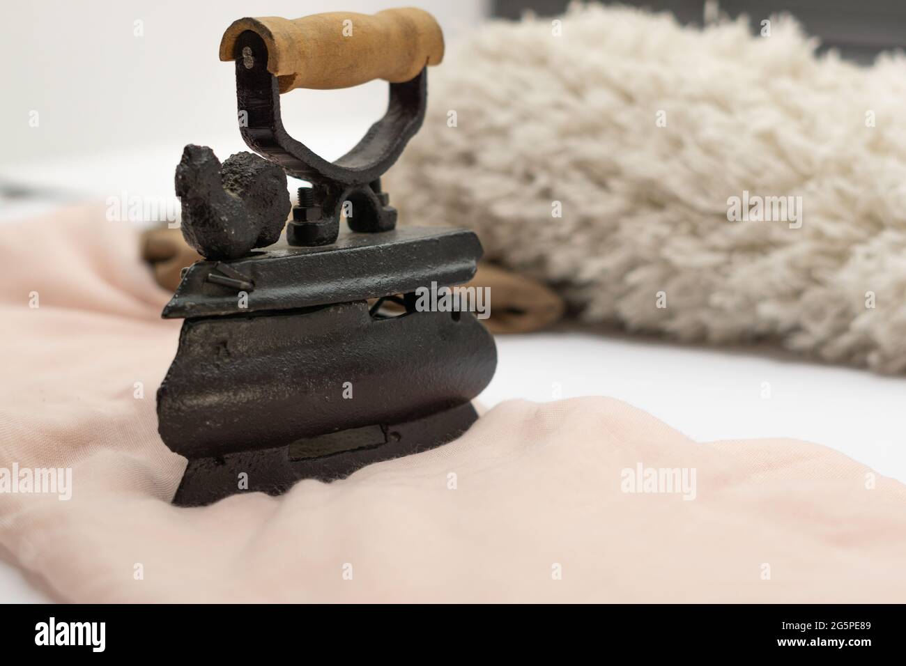 Antique clothes iron hi-res stock photography and images - Alamy