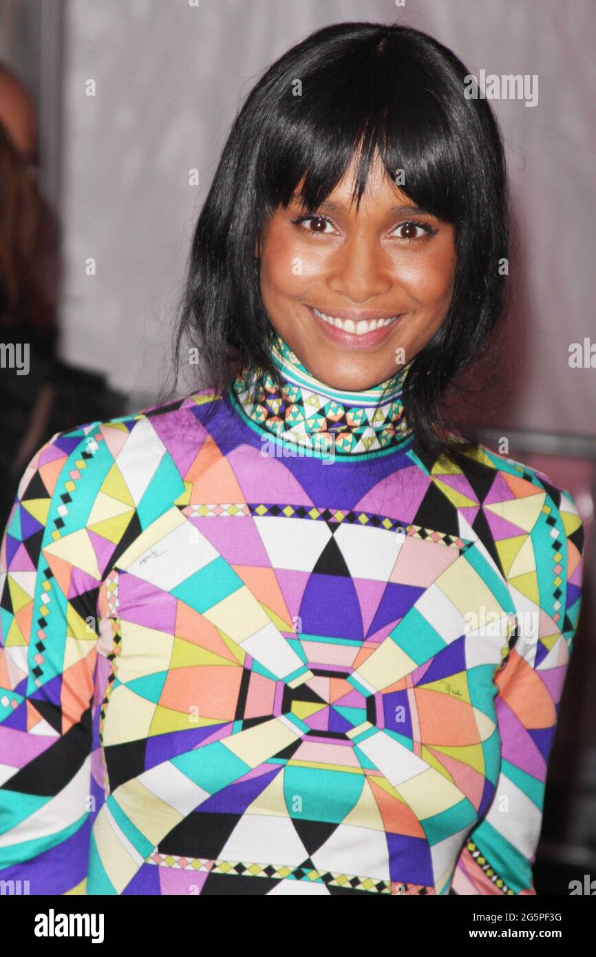 Joy bryant hi-res stock photography and images - Alamy Joy bryant hi-res stock photography and images - Alamy