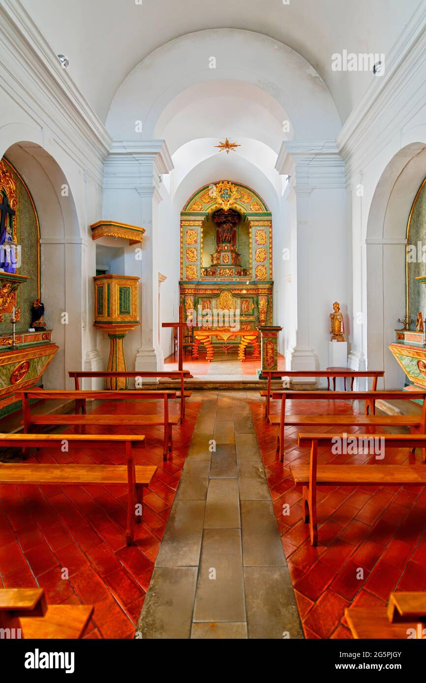 Faro church interior hi-res stock photography and images - Alamy