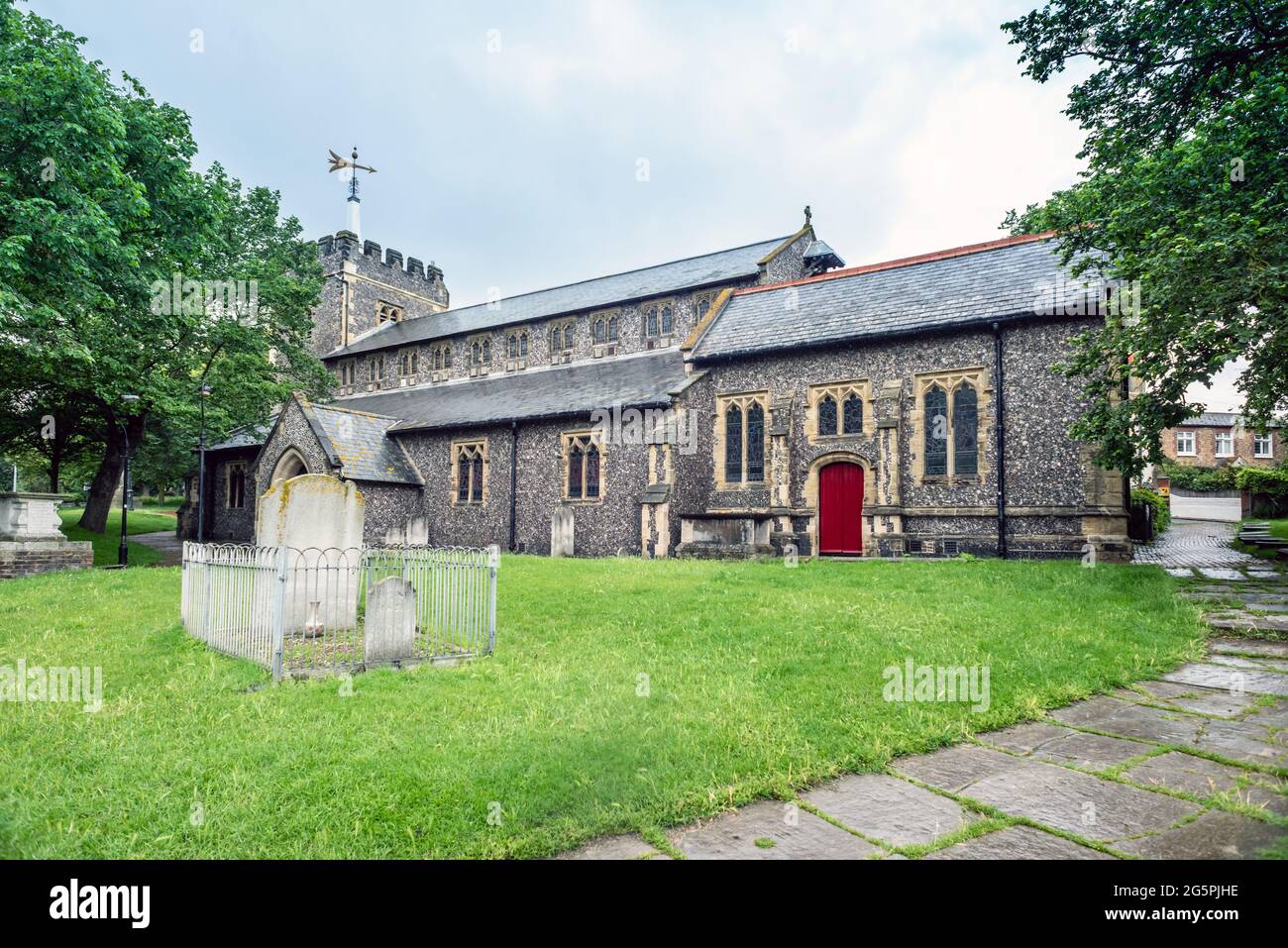 Brighton, June 29th 2021: St Nicholas' Church, the oldest place of ...