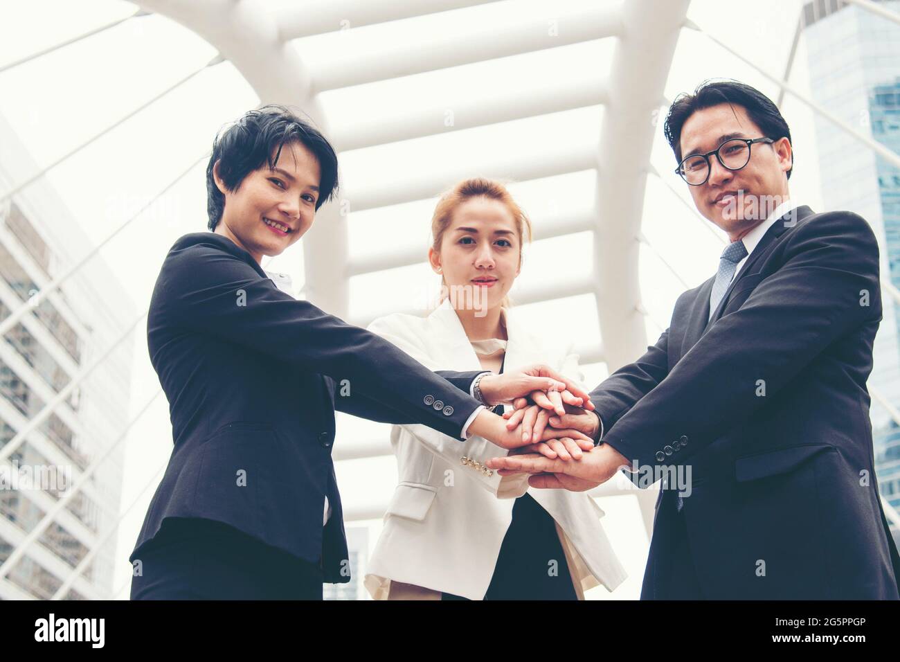 Mission vision business team building identity corporate teamwork ...