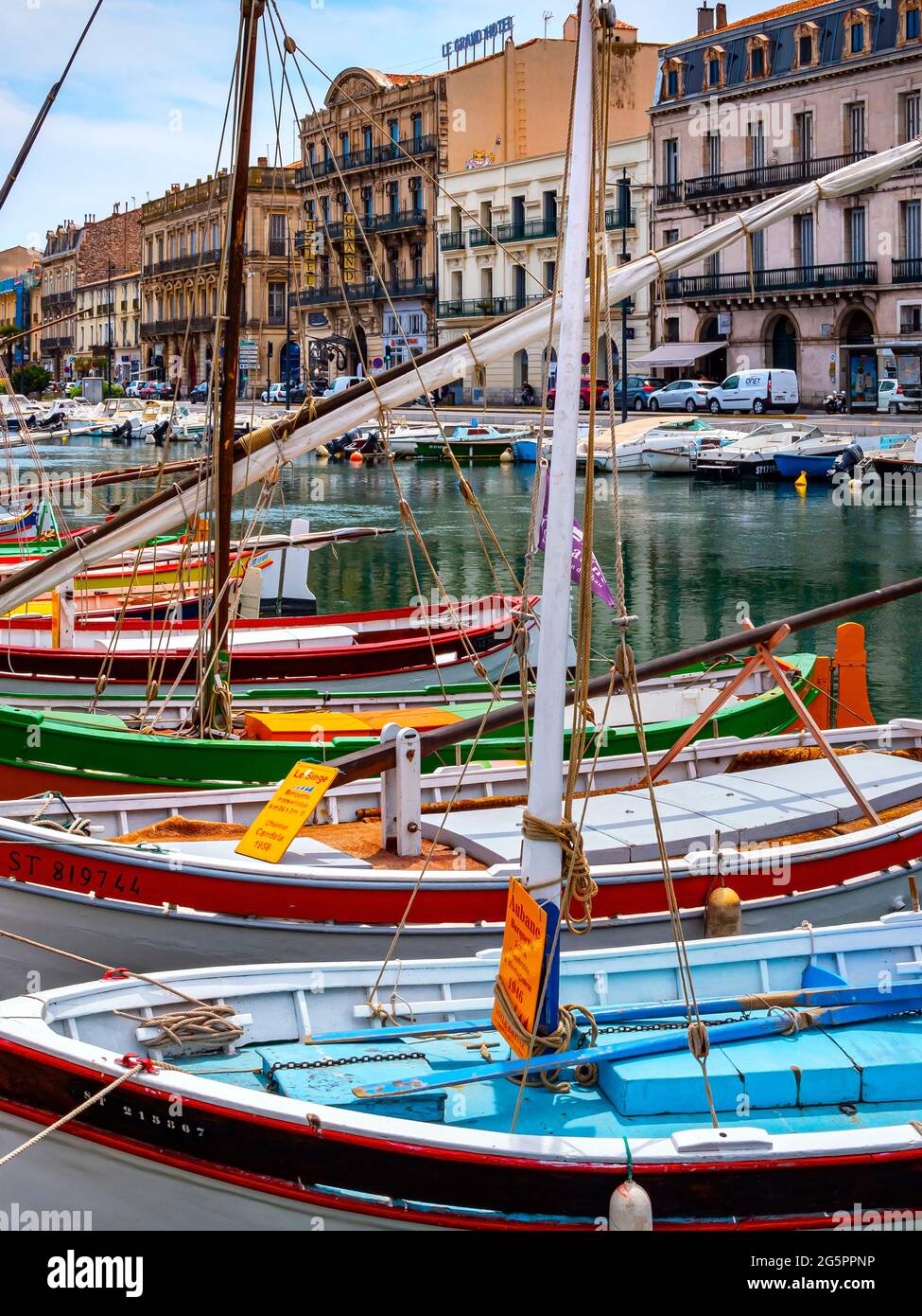 SETE, FRANCE - June 11, 2021: Colorful houses in Sete - Small town on ...