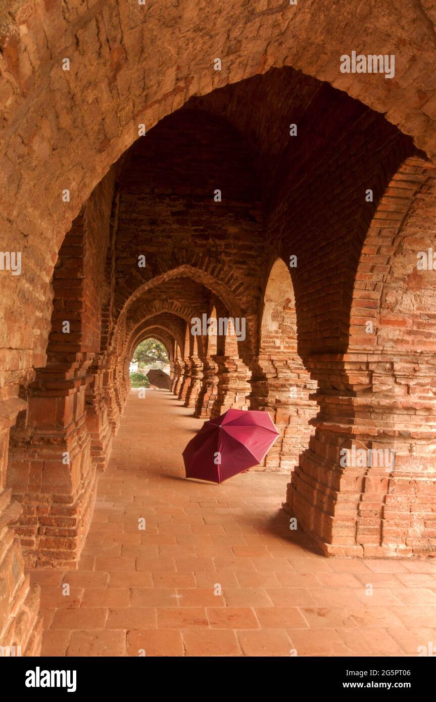 Rasmancha Temple, Bishnupur , India - Old brick temple made in 1600 ...