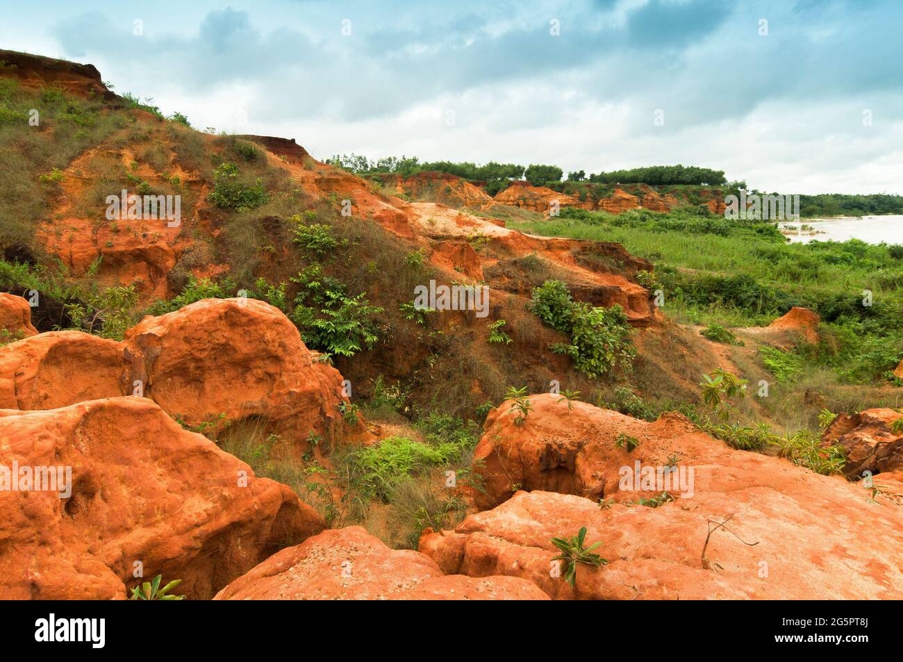 gongoni, called "grand canyon" of west bengal, gorge of red soil, India ...