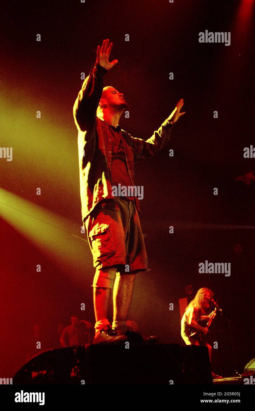 Pantera Full Concert