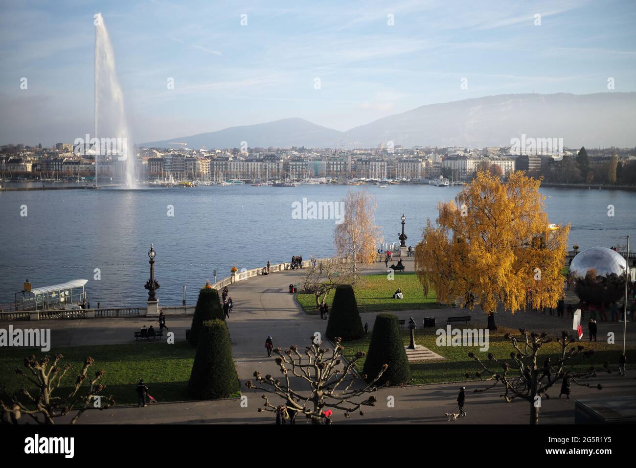 Rotonde du mont blanc hi-res stock photography and images - Alamy