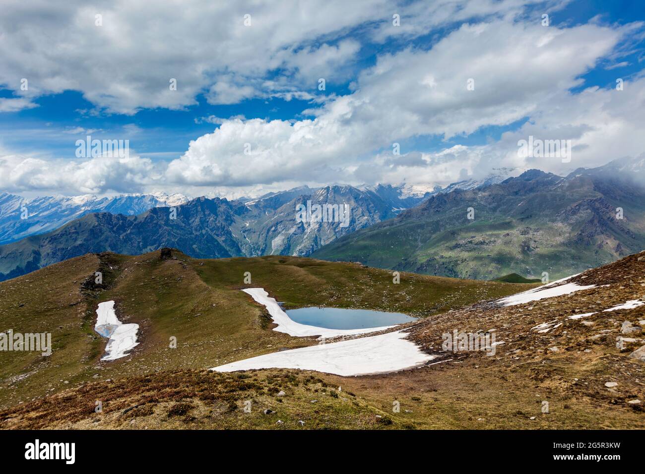 Indian Himalayan landscape in Himalayas Stock Photo - Alamy