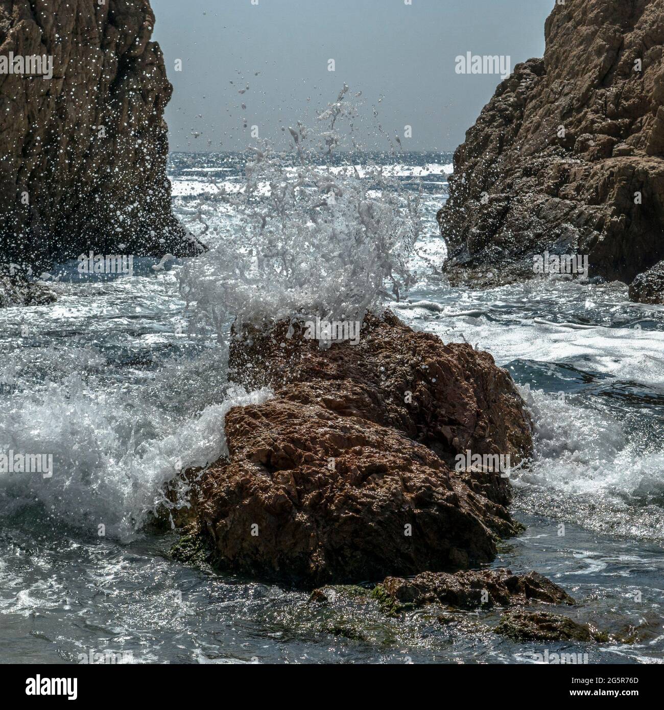 water splashing in the rocks Stock Photo - Alamy