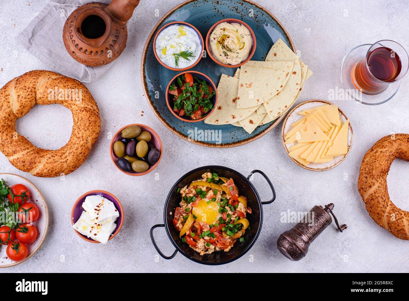 Traditional Turkish breakfast with meze and simit Stock Photo - Alamy