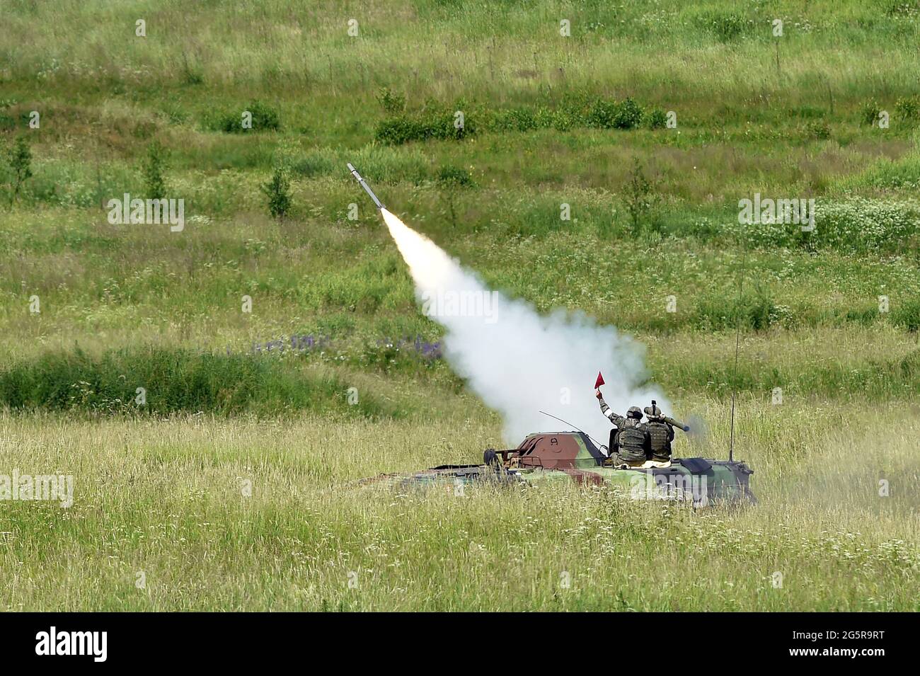 Igla anti aircraft missile hi-res stock photography and images - Alamy