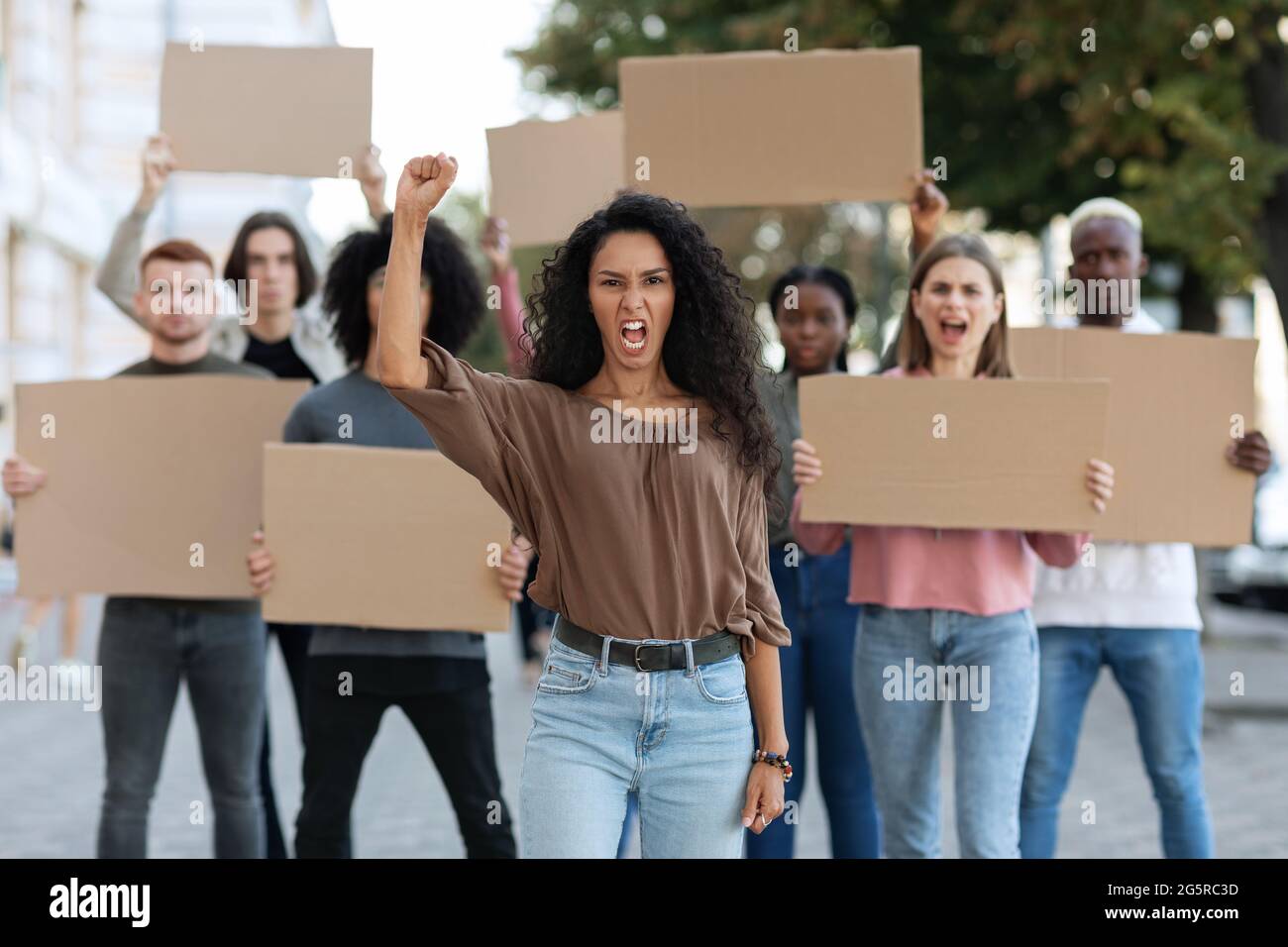 Female activist crowd hi-res stock photography and images - Alamy