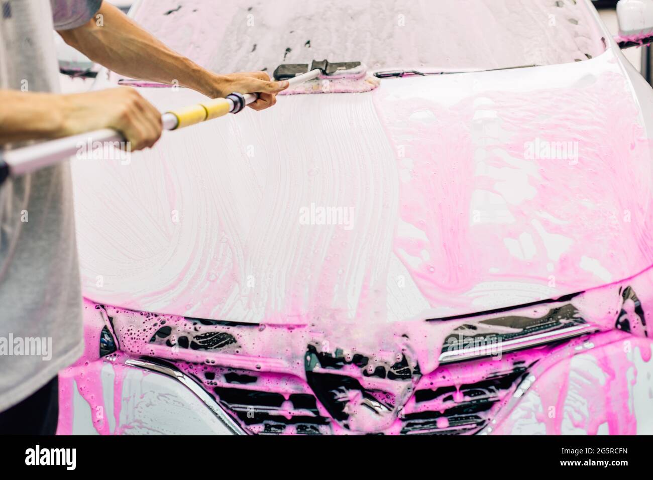 Car Garage With Pink Exterior High Resolution Stock Photography and ...