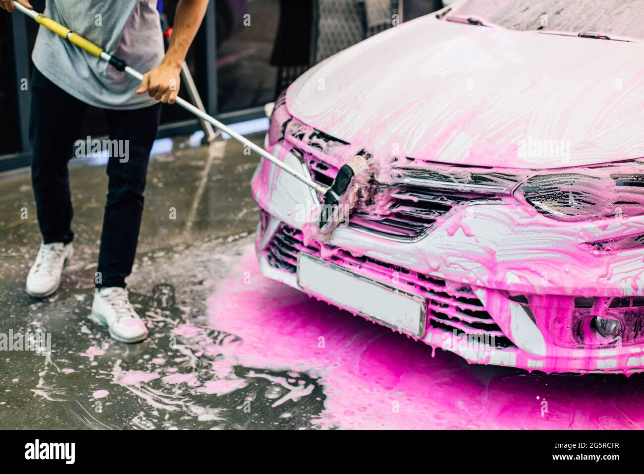 Car Garage With Pink Exterior High Resolution Stock Photography and ...
