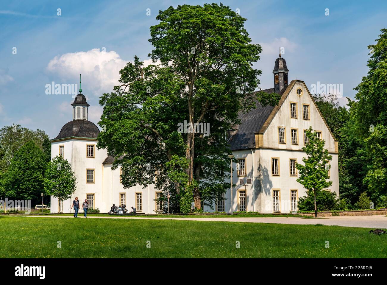 Borbeck castle park hi-res stock photography and images - Alamy