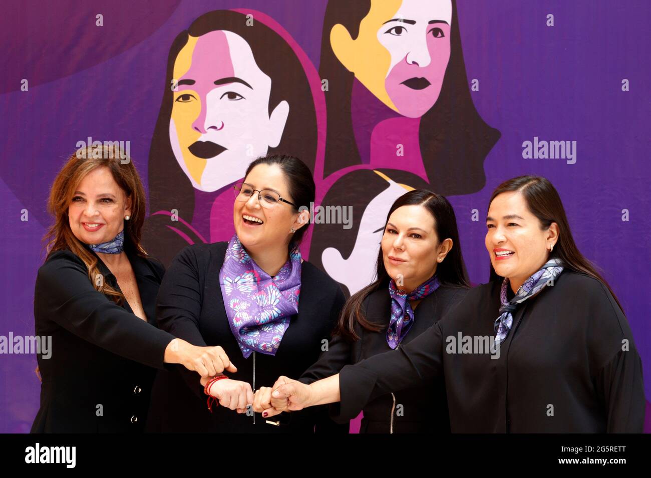 Martha rojas hi-res stock photography and images - Alamy